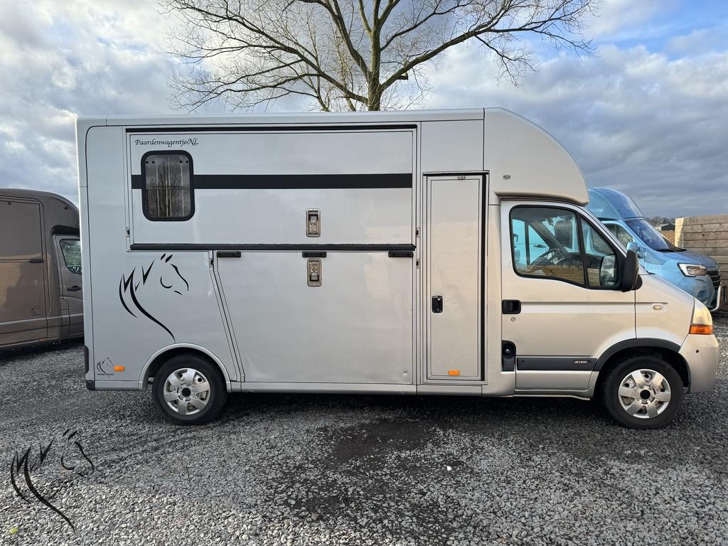 RENAULT 2.5L PARAGAN CLASSIC 6 | Paardenwagentje•nl